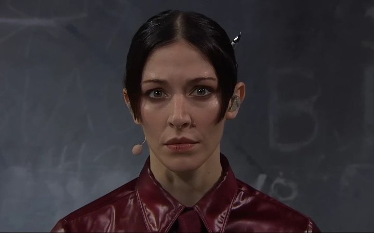 【史上最酷的Ted演讲】Caroline Polachek 现场PPT版《Dang》-设计之界-设计之界-哔哩哔哩视频