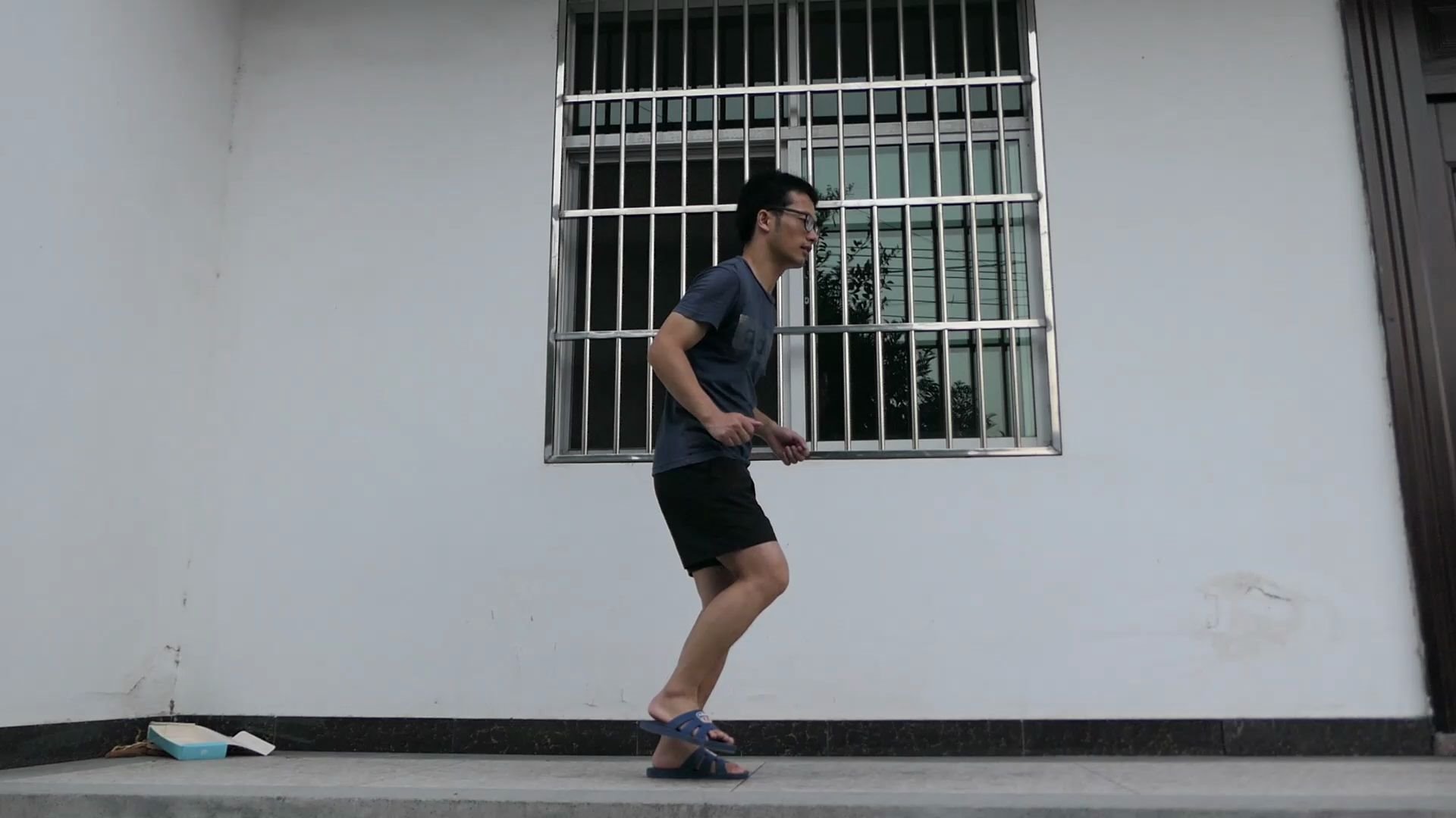 Popping走路慢动作_哔哩哔哩_bilibili