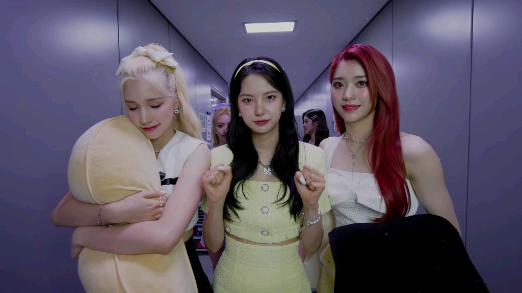 【kep1er】THE KPOP更新Up下班路LIVE版_哔哩哔哩_bilibili