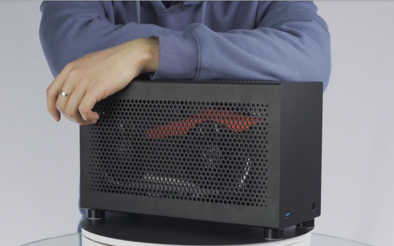 【ITX】箱身一体铝材ZS-A4 V2装机案例_哔哩哔哩_bilibili