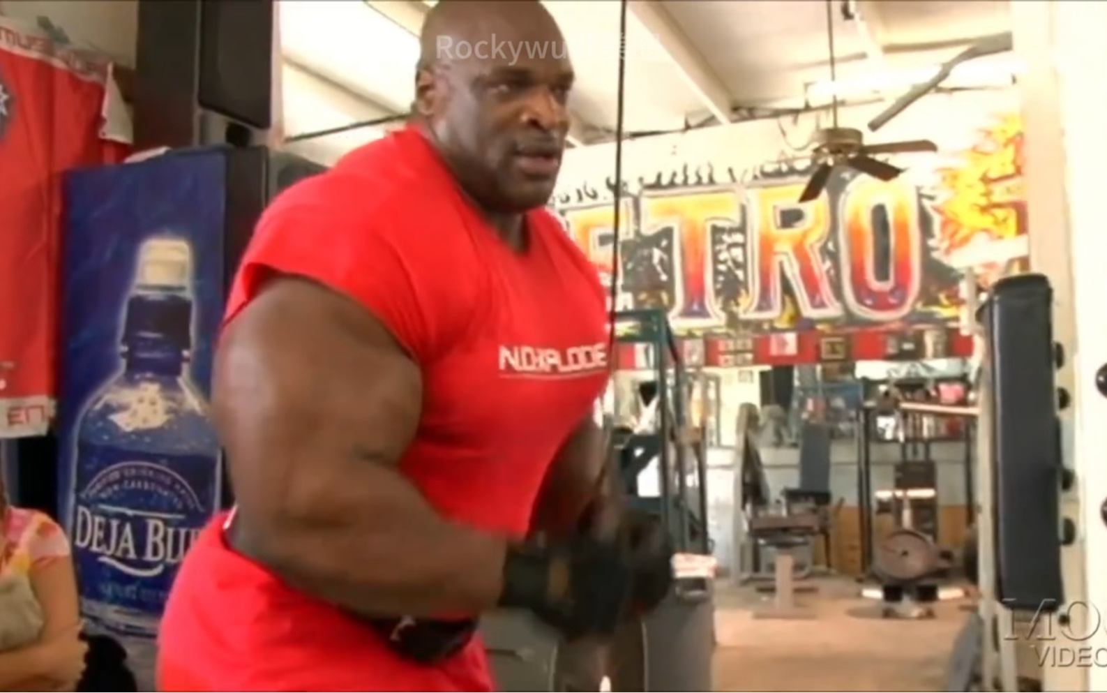 罗尼震撼手臂训练 ！-Rockywu健美圈-Rockywu健美圈-哔哩哔哩视频