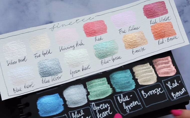 水彩搬运 Finetec 珠光水彩的欣赏和色卡制作。 Finetec M1200 ，黑白纸上分别试色_哔哩哔哩_bilibili