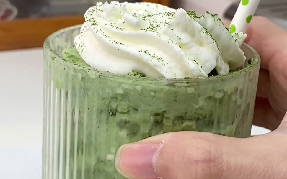 用炒冰机做个抹茶星冰乐亲778叭～ 哔哩哔哩
