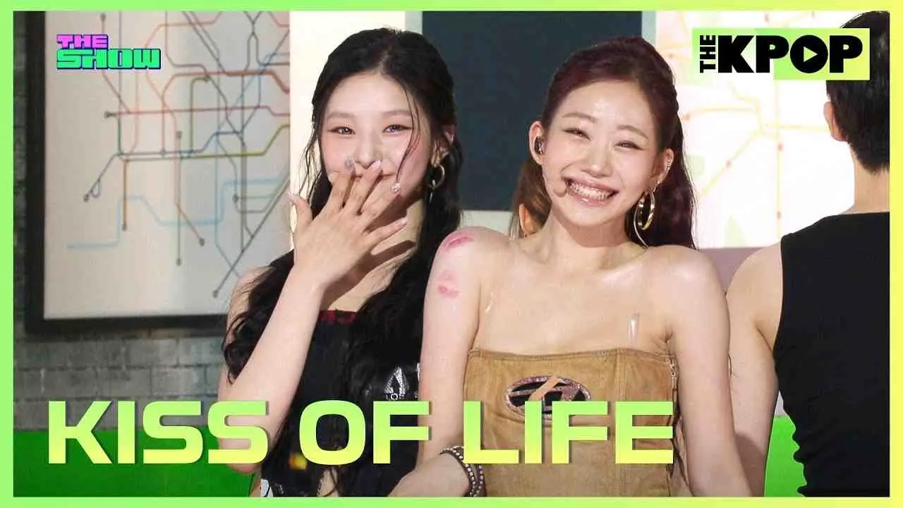 KISS OF LIFE《Lips Hips Kiss》打歌舞台＆采访 250617_哔哩哔哩_bilibili