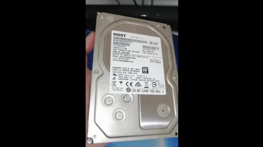 HGST HUS724030ALE641（日立）硬盘测试，还行没翻车！_哔哩哔哩_bilibili