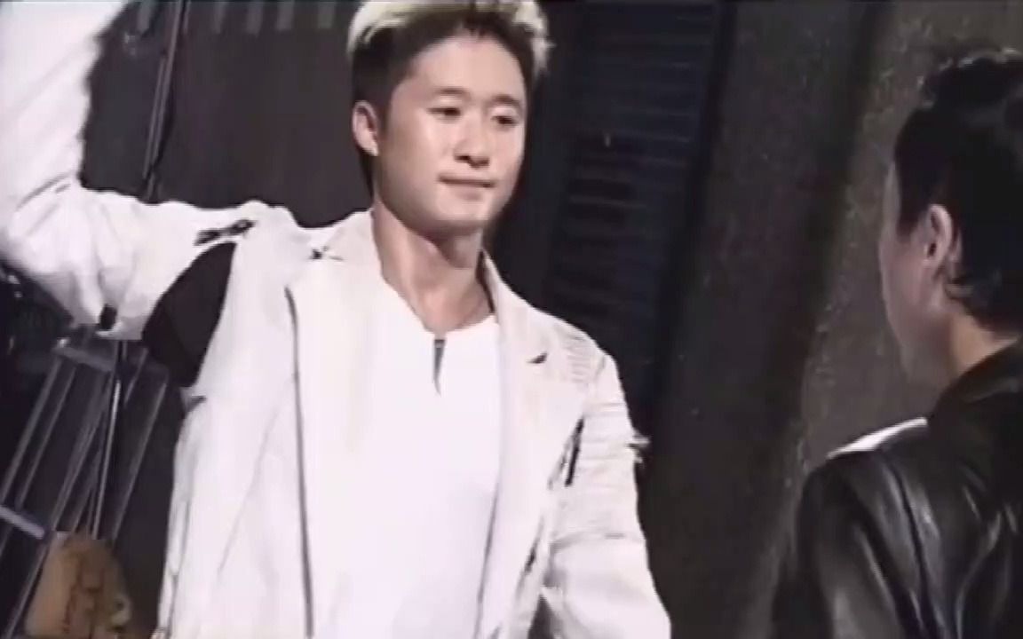 甄子丹、吴京电影《杀破狼》巷战拍摄花絮_哔哩哔哩_bilibili