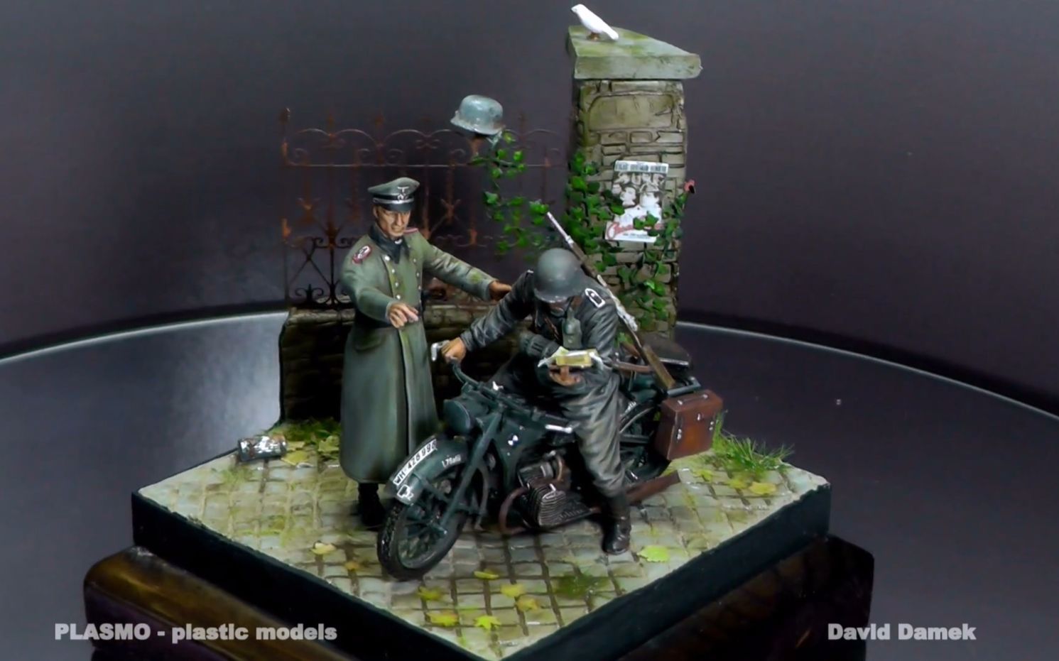 【转】YOUTUBE PLASMO - plastic models 红星 1/35 BMW R12 场景制作_哔哩哔哩_bilibili