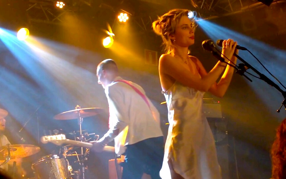 【Wolf Alice】2015.09.02 - Canal+ Studios, Paris, France [Full performance]