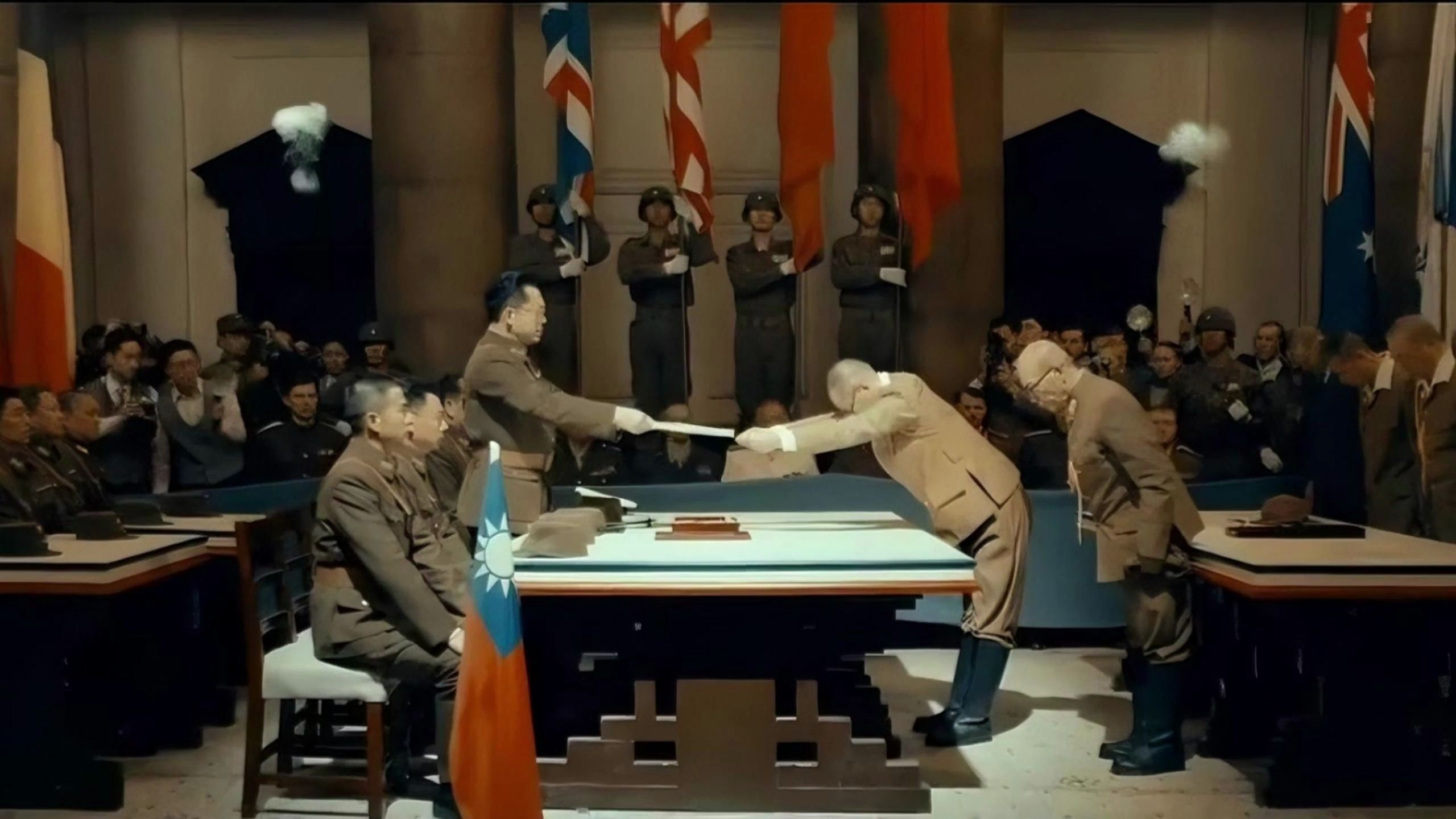 1945年日本投降的照片-千图网