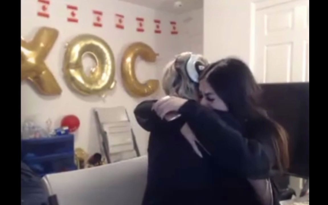 这也许是xQc直播生涯中最感人时刻_哔哩哔哩_bilibili