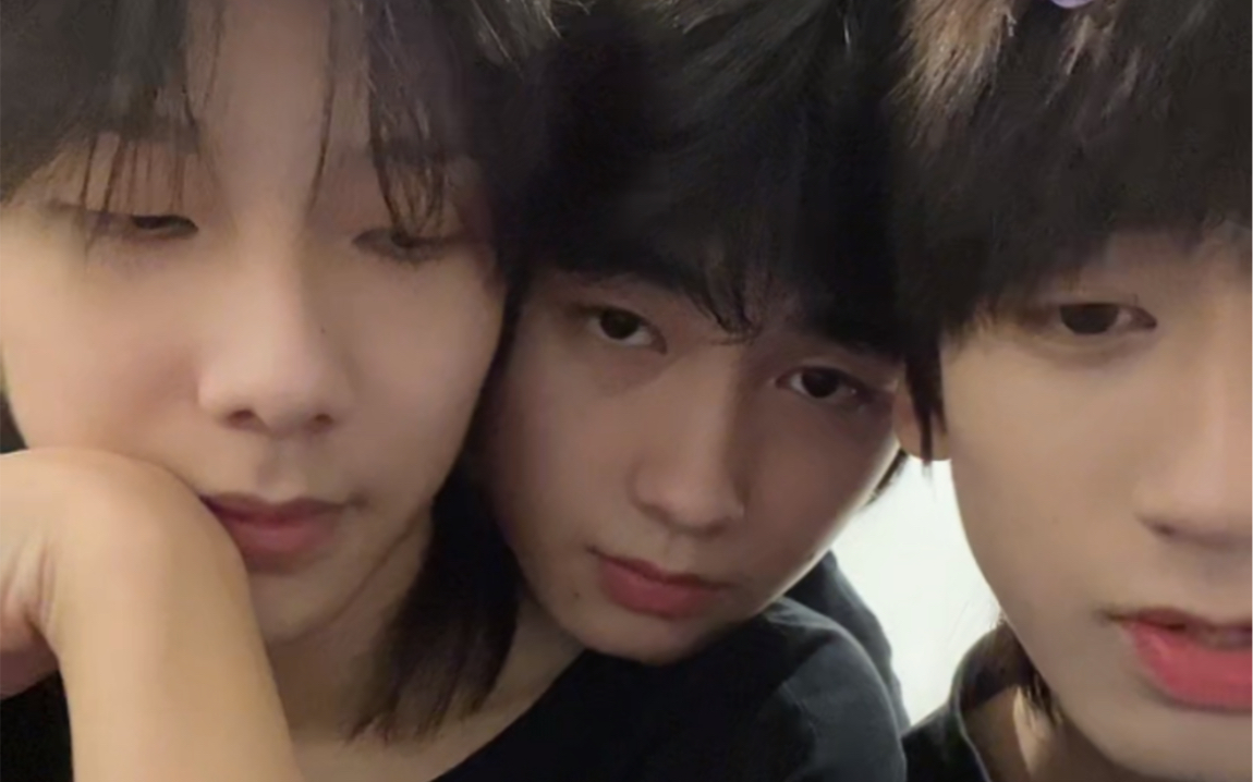 池忆dy8.22直播_哔哩哔哩_bilibili