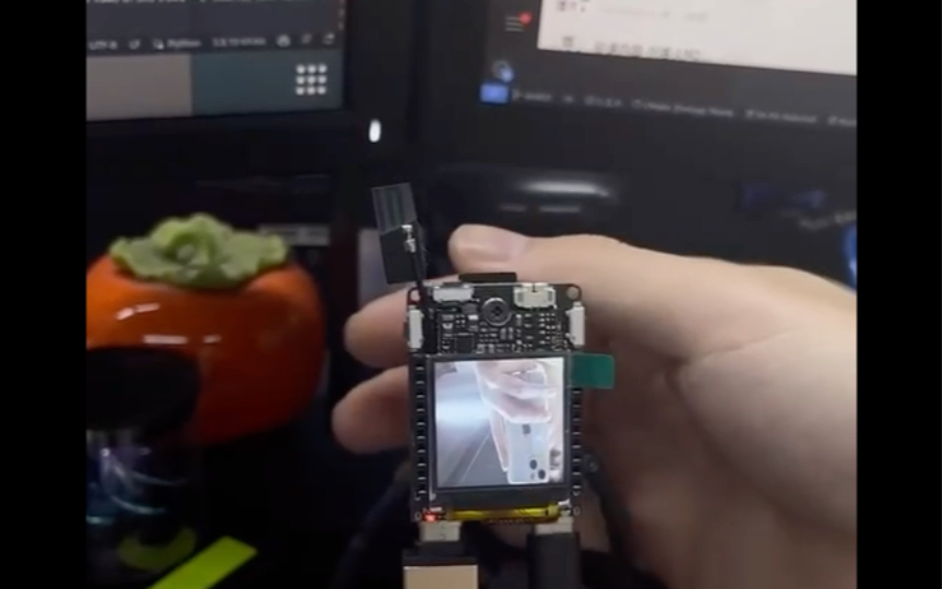 「m2dock」在 V831 上使用 USB 摄像头拓展双摄的 Py实现性能 - 视频下载 Video Downloader