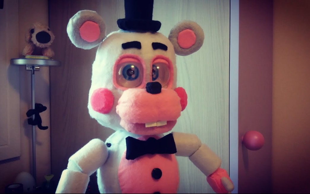 [FNAF Cosplay]教你怎样制作一只Foxy （步骤一）