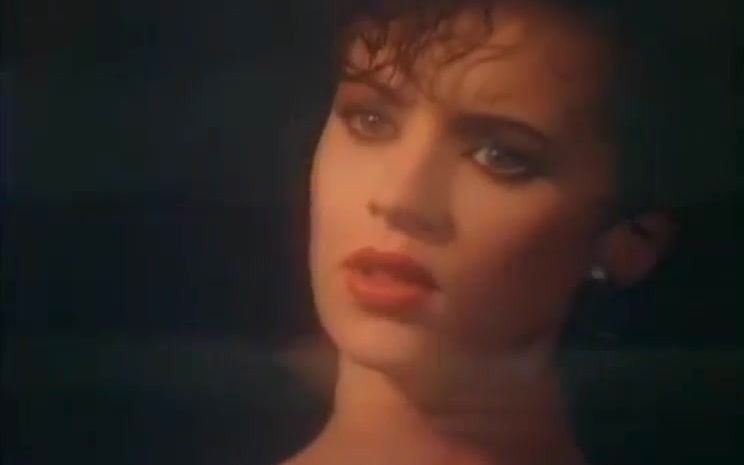 Almost Over You -Sheena Easton (1983)_哔哩哔哩_bilibili