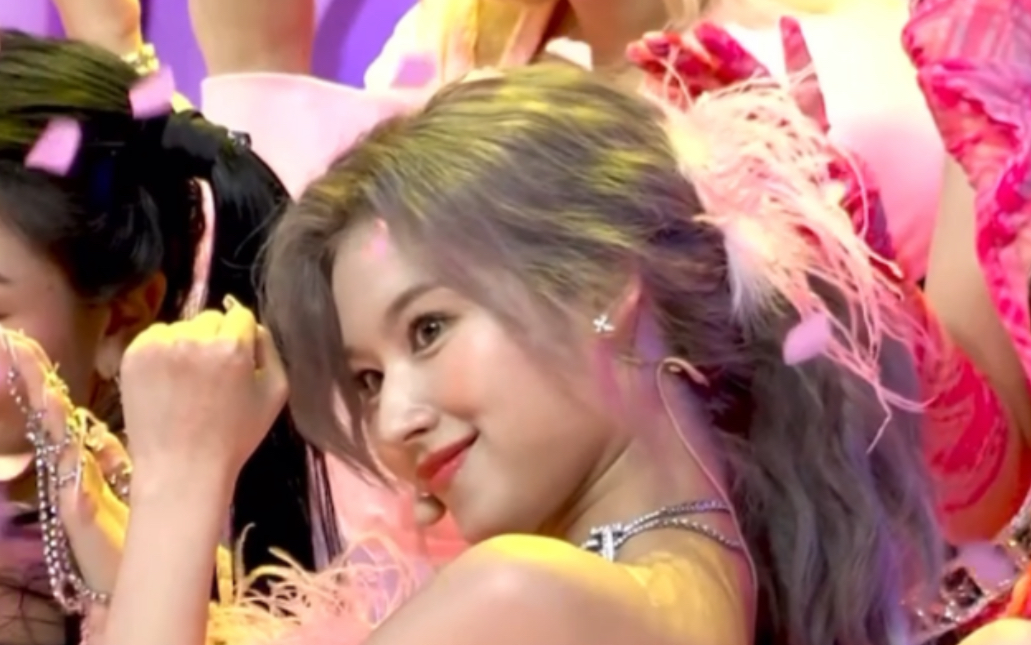 【SANA/TWICE】SCIENTIST 竖屏直拍 SBS人气歌谣 211114_哔哩哔哩_bilibili