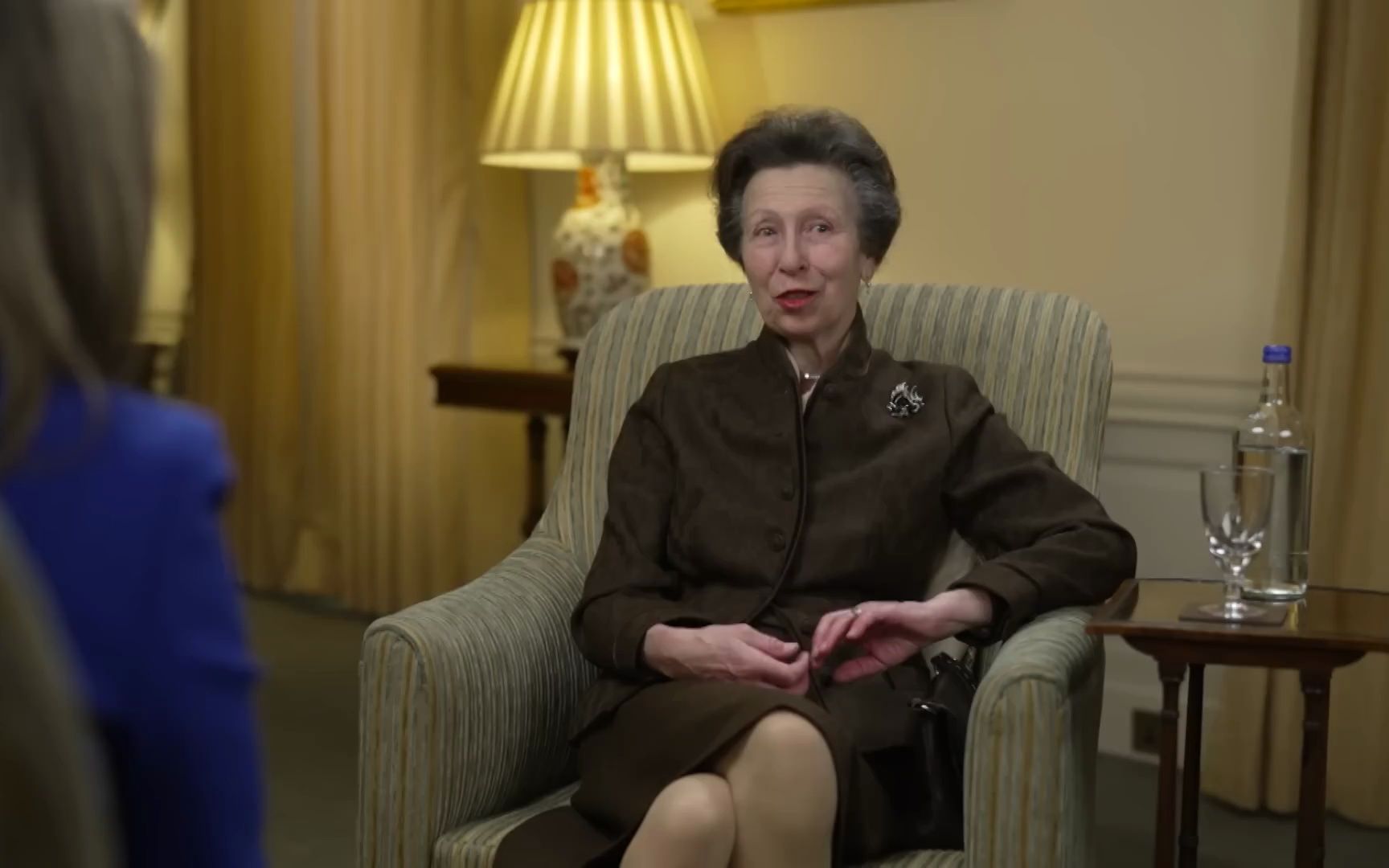 Princess Anne’s take on the monarchy und - 哔哩哔哩