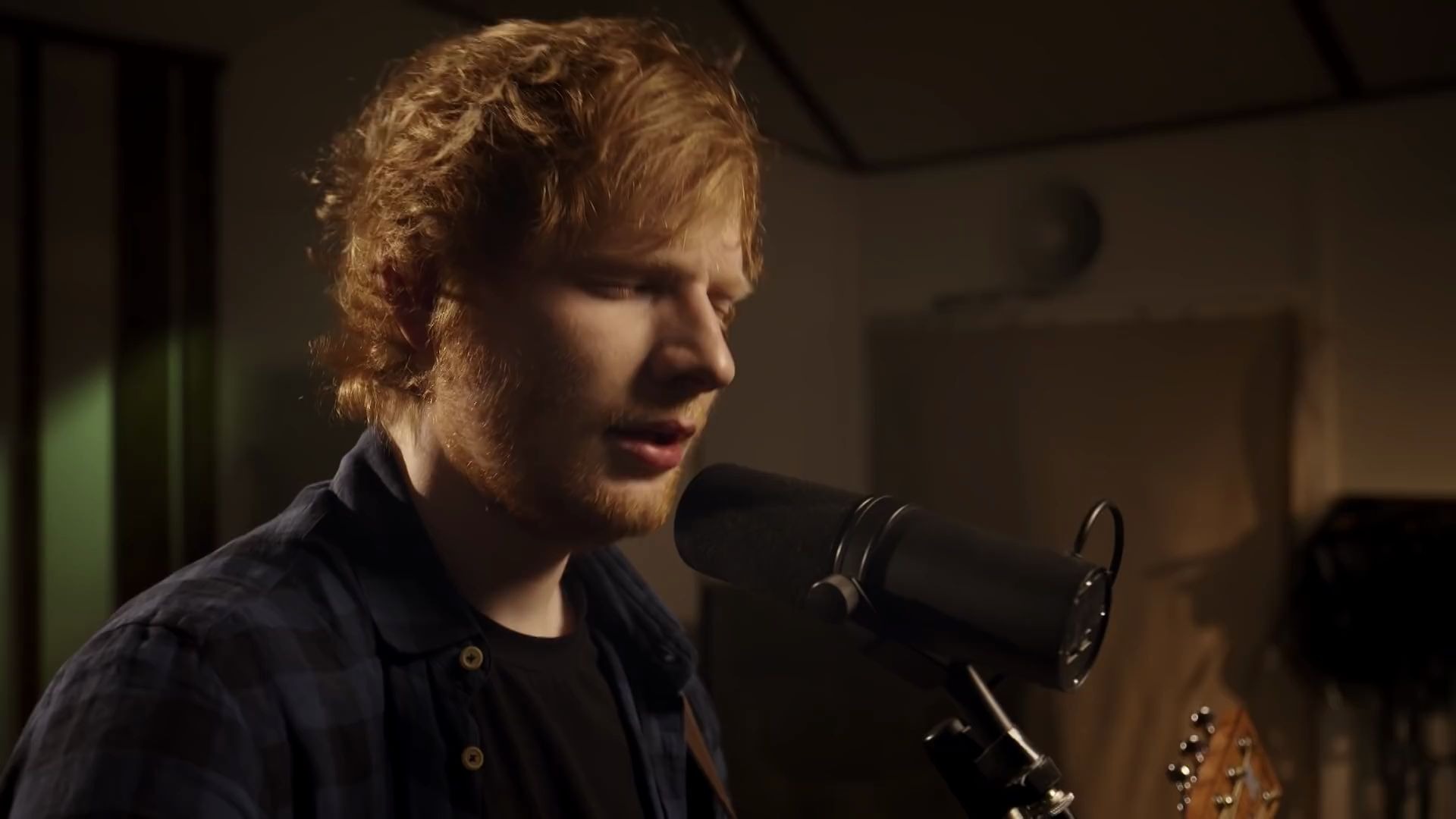 Ed Sheeran - Thinking Out Loud (x Acoustic Session)_哔哩哔哩_bilibili