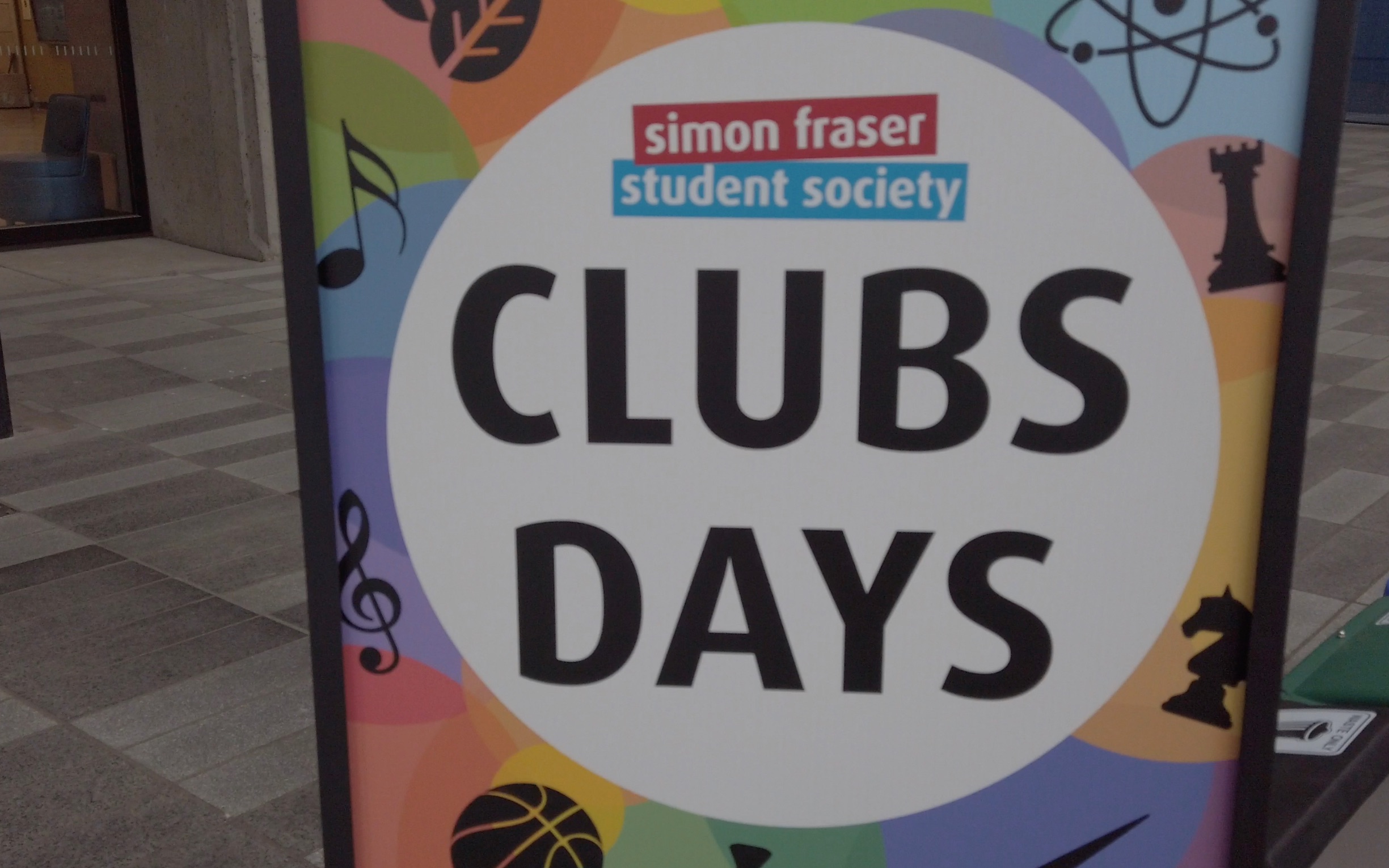 Vlog-5 探索国外大学 clubs day！！！_哔哩哔哩_bilibili