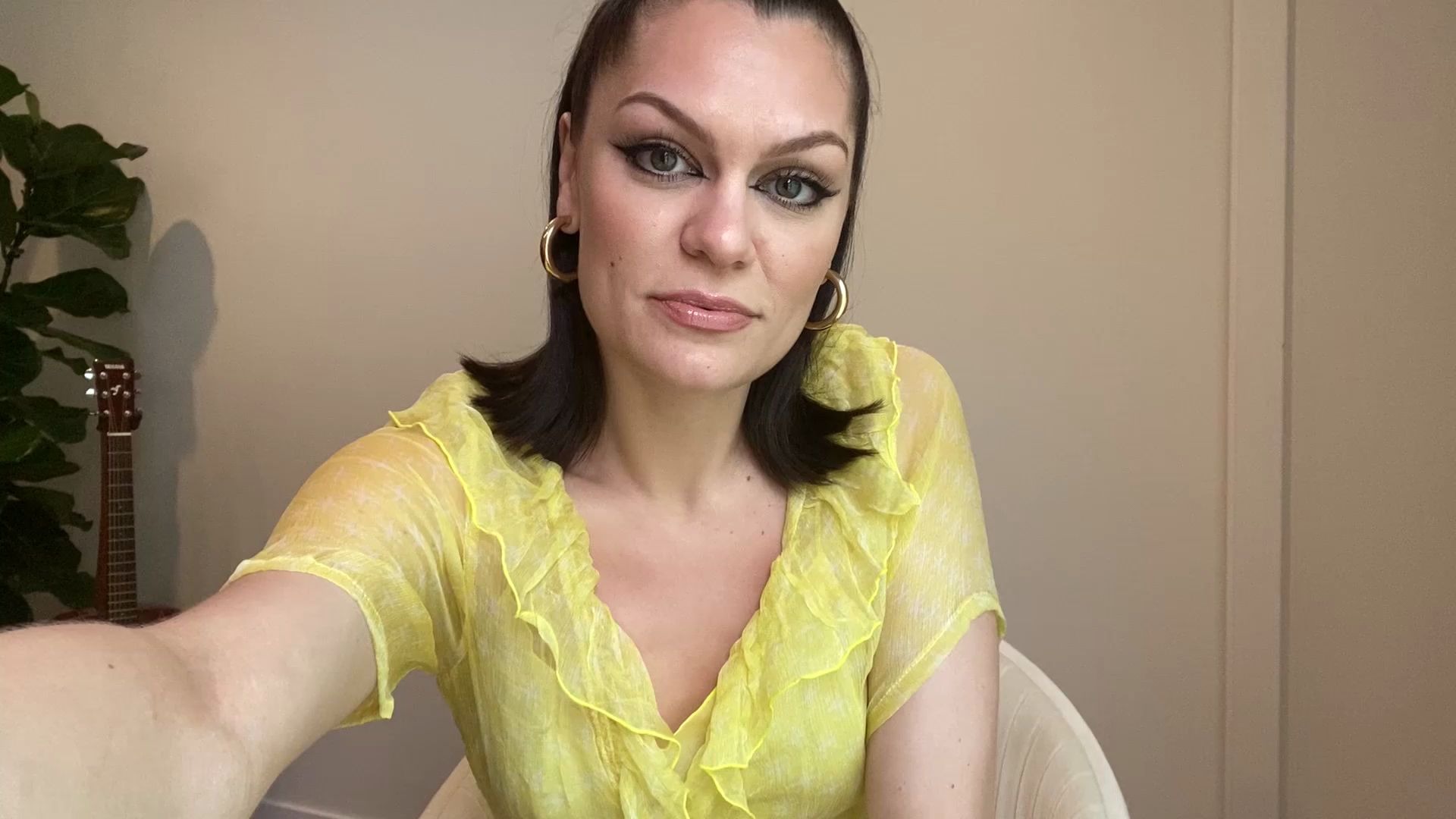 中国的朋友大家好，我是Jessie J_哔哩哔哩_bilibili