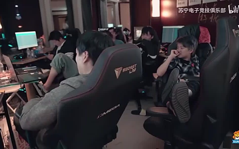 huanfeng：给我EZ，我必c！_哔哩哔哩_bilibili