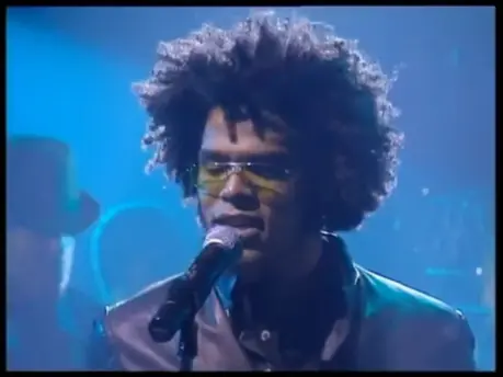 Maxwell: 我像Prince和Marvin Gaye的孩子？_哔哩哔哩_bilibili