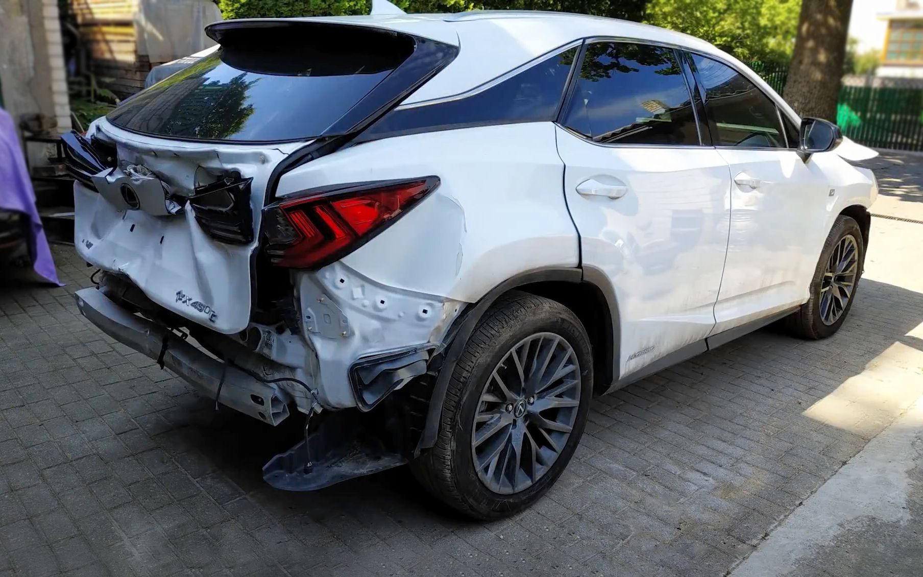 俄罗斯网红机械师修复一辆雷克萨斯RX事故车全过程_哔哩哔哩_bilibili