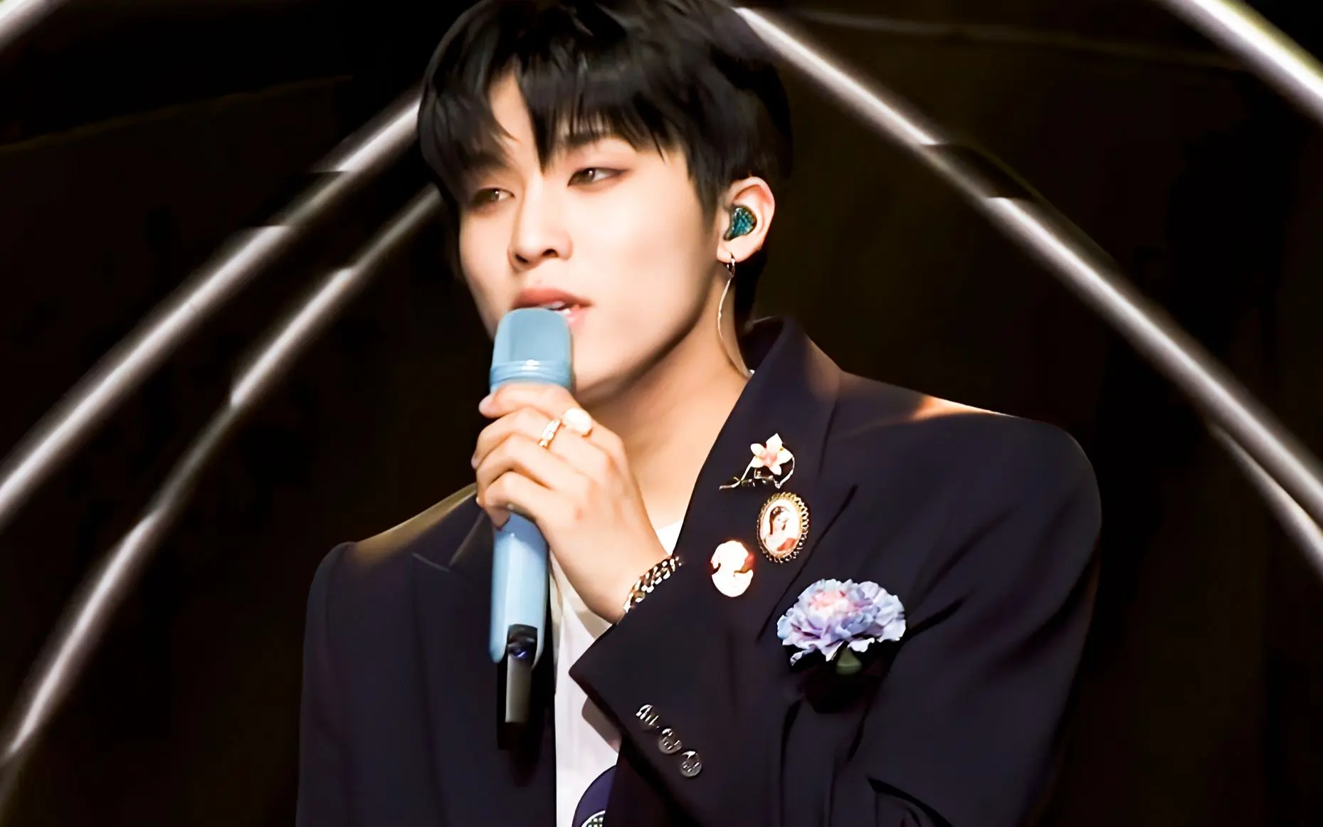 4K中字 | TREASURE - ORANGE | @TREASURE 1ST CONCERT [TRACE] 220410_哔哩哔哩 ...