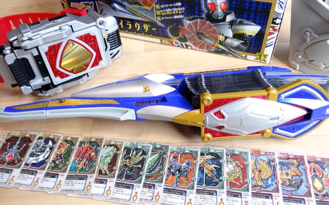 【转载】黑桃卡片全识别！雷欧桑测评醒剑DX BLAY ROUZER！3种必杀技发动！觉醒卡12枚付属 假面骑士blade专用武器 - 视频下载 ...