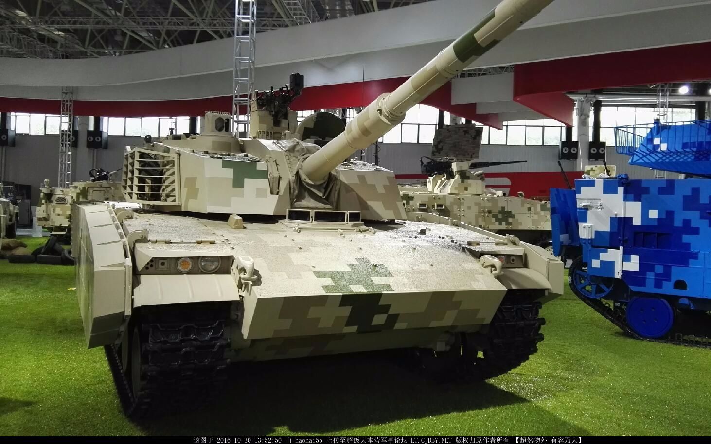 10分钟全方位解读中国外贸VT-5坦克_哔哩哔哩_bilibili