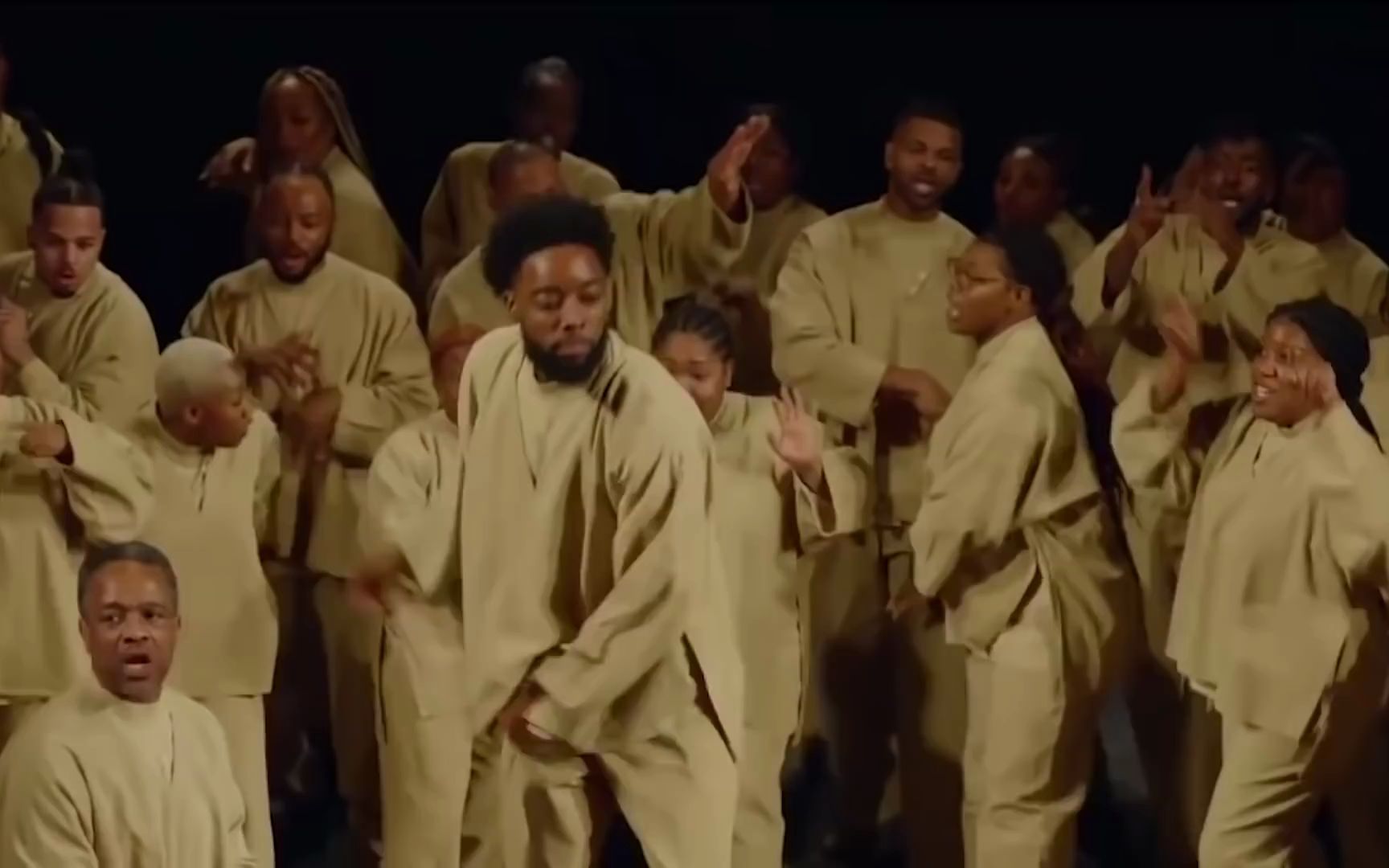 Kanye West Sunday Service Lord Youre Holy Ballin Live From Paris F_哔哩哔哩 ...