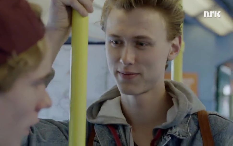 挪威SKAM S3 挪威羞耻第三季 E神小天使 "我们第一次相遇的地方"._哔哩哔哩_bilibili