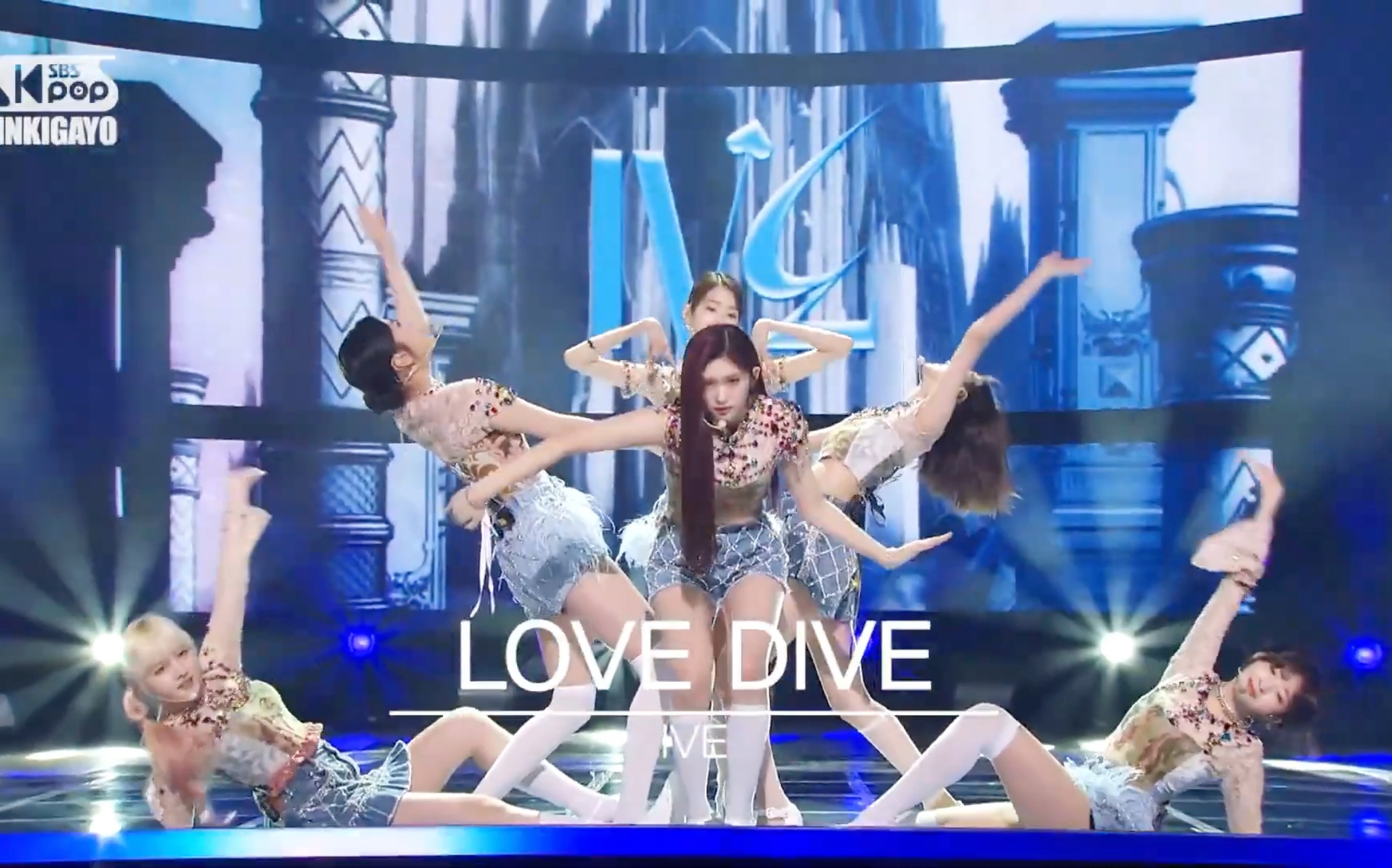 IVE Love Dive 人气歌谣现场+各成员直拍_哔哩哔哩_bilibili