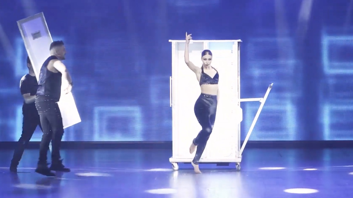 David Climent 大型魔术 版7-WooChengfei-WooChengfei-哔哩哔哩视频