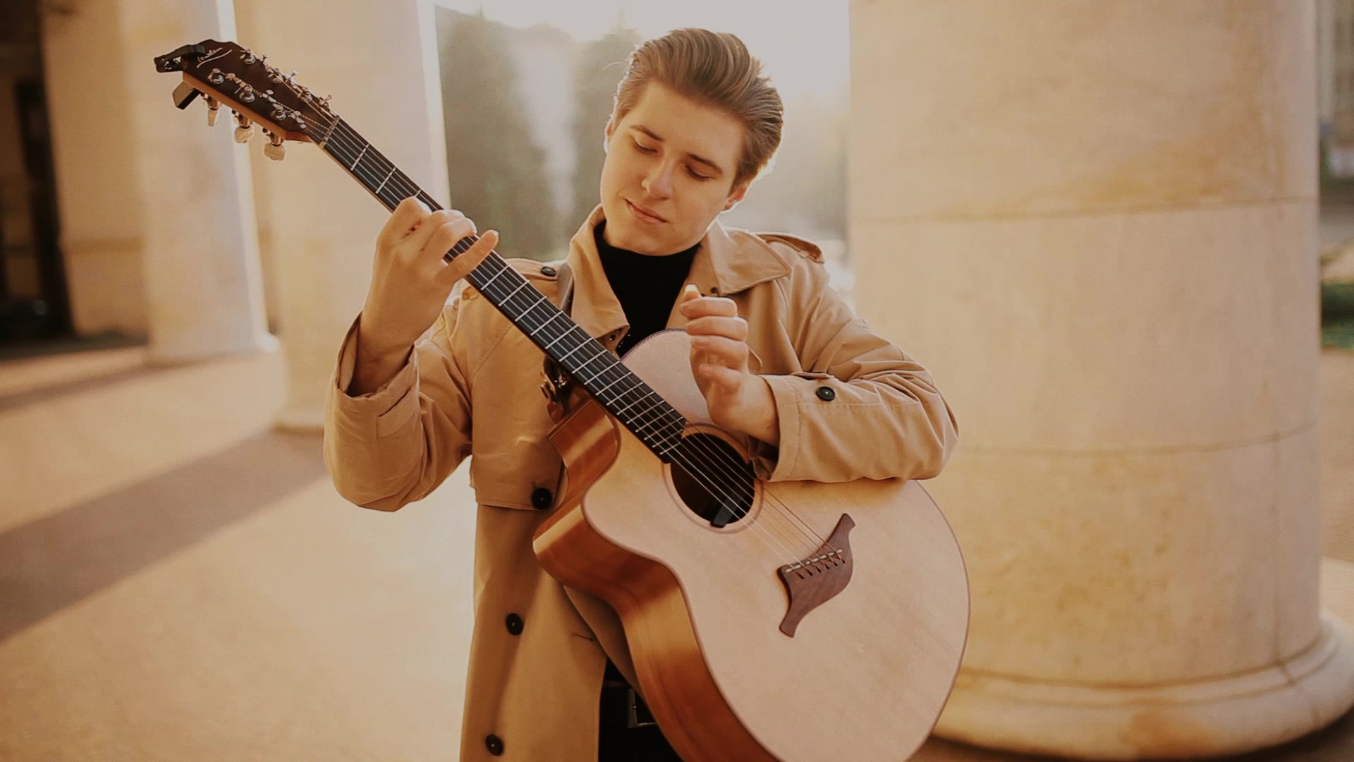 Alexandr Misko 致敬 Rick Astley —— 《Never Gonna Give You Up》_哔哩哔哩_bilibili