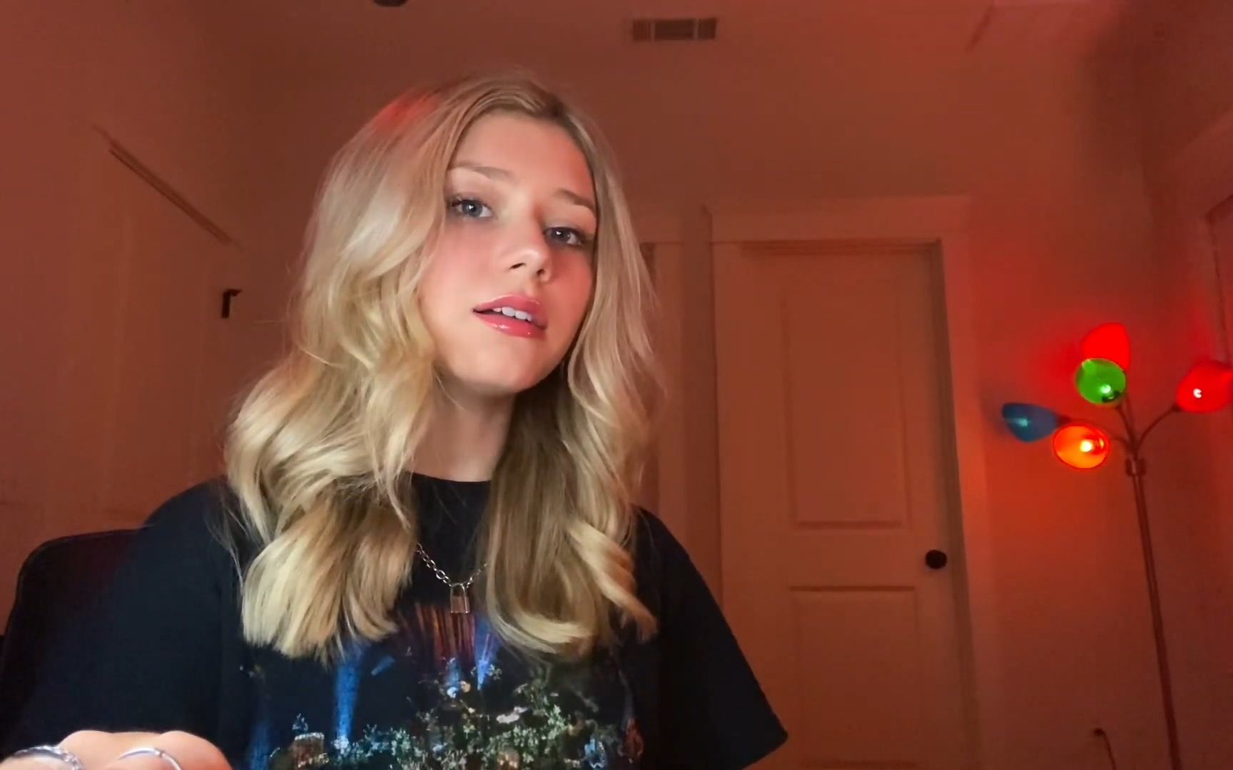 Haley Sullivan翻唱Stay by The Kid Laroi and Justin Bieber_哔哩哔哩_bilibili