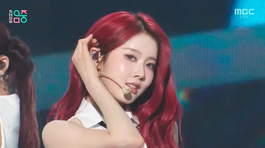 【超高清画质/4K LIVE】STAYC - BEBE 250405 回归舞台_哔哩哔哩_bilibili