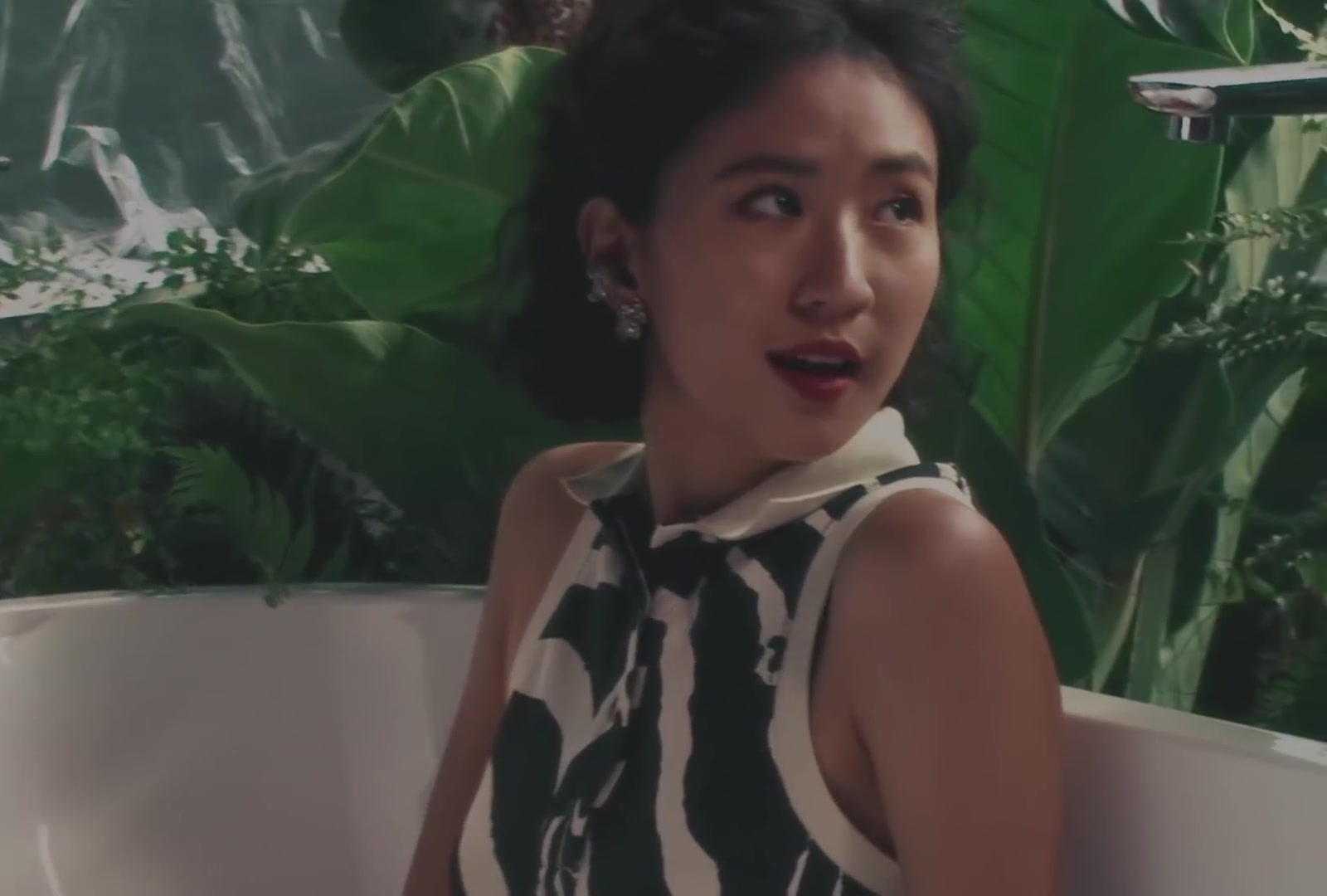 9m88 - Aim High (Official Music Video)_哔哩哔哩 (゜-゜)つロ 干杯~-bilibili