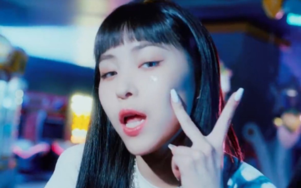 ITZY《Twenty》MV+初舞台公开！_哔哩哔哩_bilibili