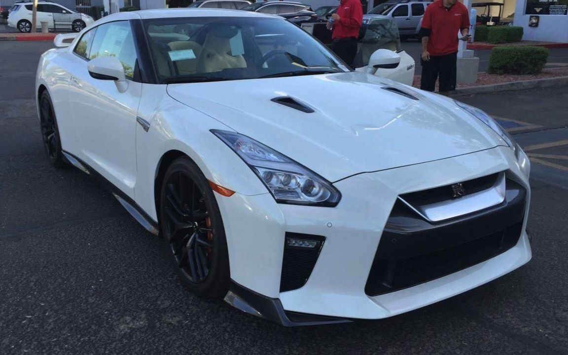2017 NISSAN GTR R35 WHITE QUICK LOOK_汽车_科技_bilibili_哔哩哔哩