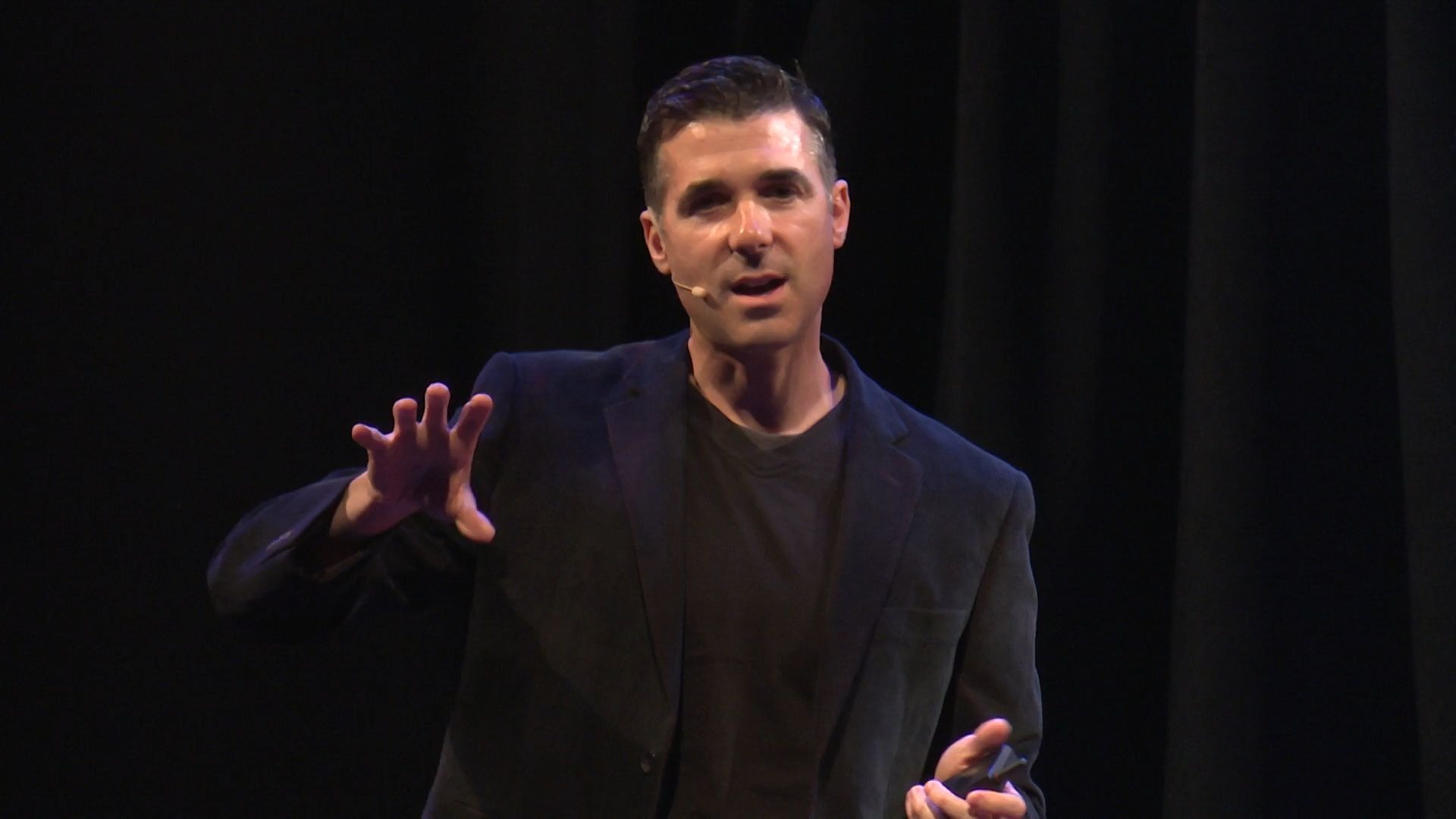 分泌黏胶的海洋生物教我们制作胶水【TED演讲】-TED官方-TED官方-哔哩哔哩视频