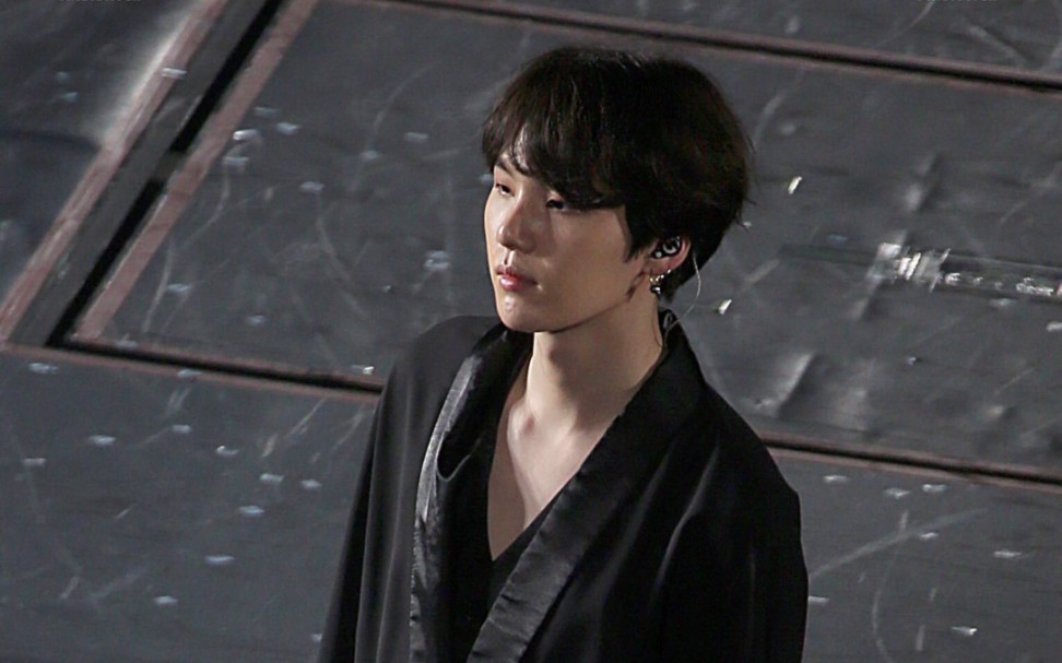 【BTS】Let go 日本四期FM现场中字 祈祷再一次于未来与你微笑着重逢_哔哩哔哩_bilibili