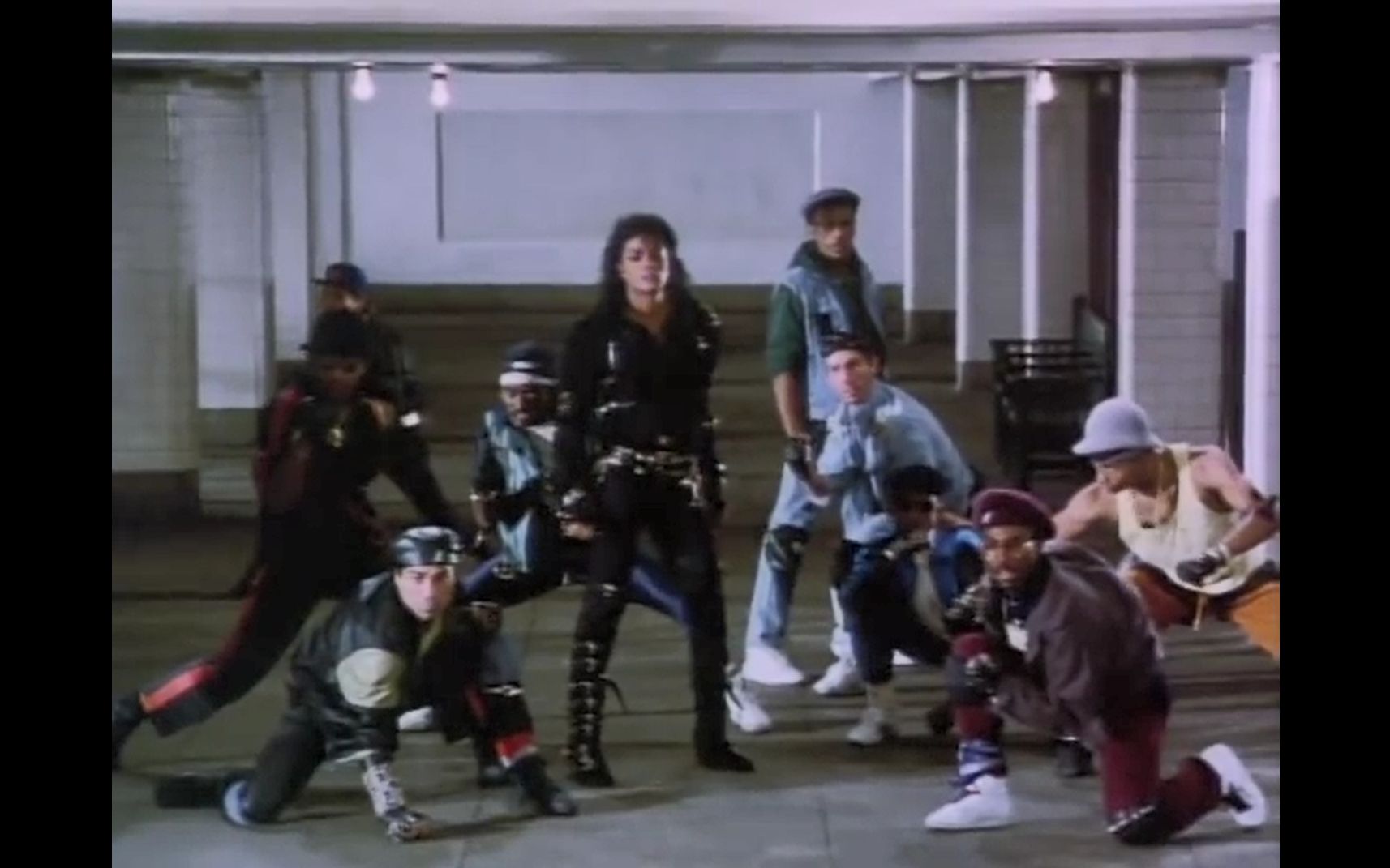 [Michael Jackson迈克尔·杰克逊]《Bad》完整版官方视频Official Video_哔哩哔哩_bilibili