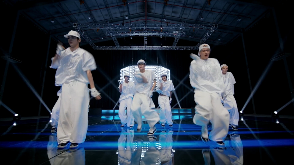 RIIZE最新曲《Talk Saxy》 MV Teaser公开！ - 哔哩哔哩