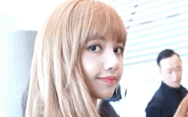 LISA出境美国饭拍CUT_哔哩哔哩_bilibili