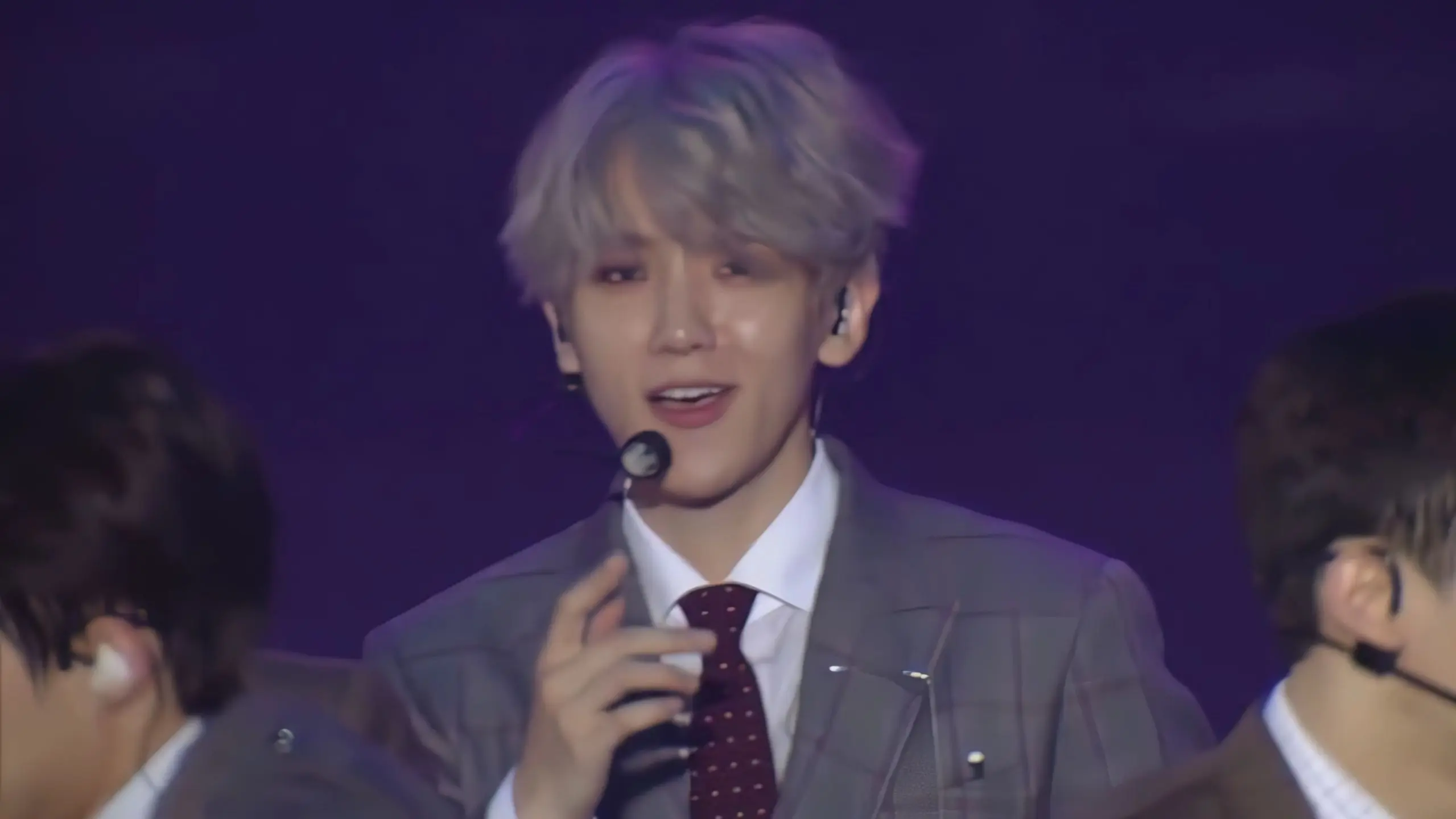 【4K】Lotto - EXO 四巡高清舞台_哔哩哔哩_bilibili