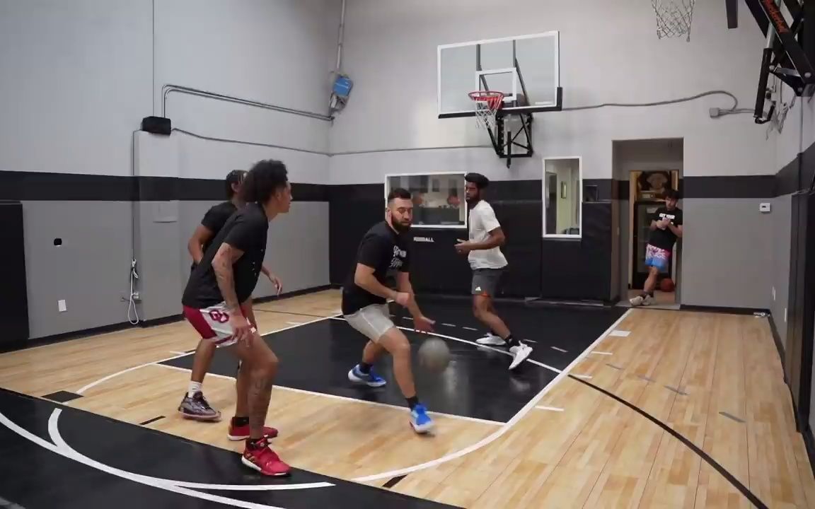 HE CALLED US SOFT- Me - Cam Wilder Vs R2bball - Pro Trainer-_哔哩哔哩_bilibili