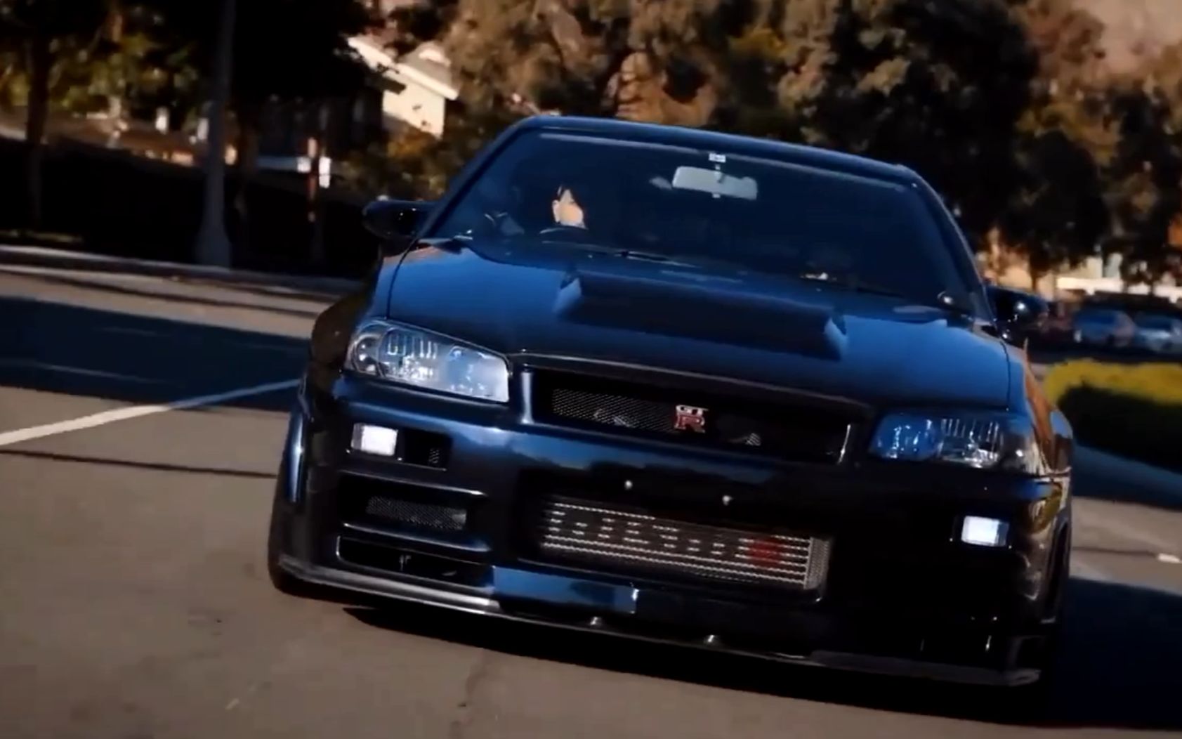 【R34】SkyLine R34 or GT-R 35_哔哩哔哩_bilibili
