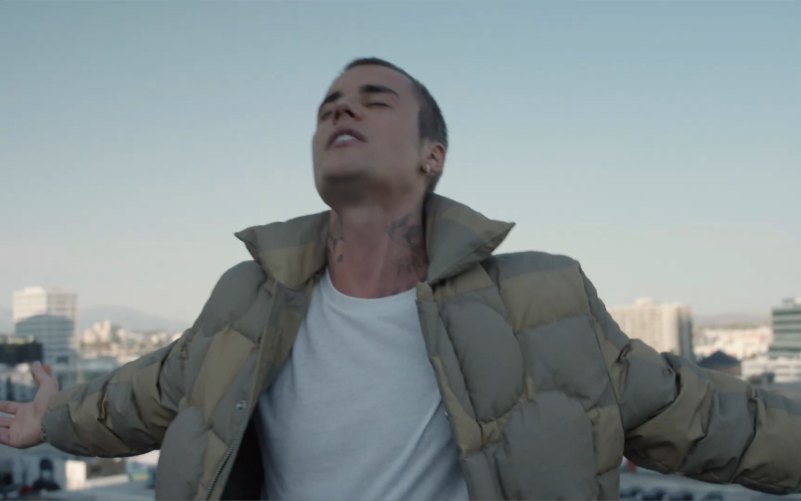 【Stay】MV也出现老头步了_哔哩哔哩_bilibili