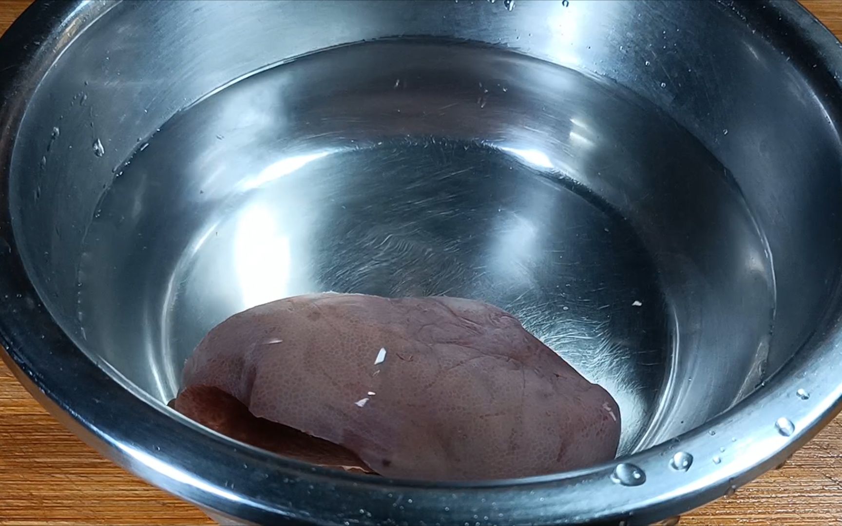 猪肝不要再炒了,教你简单好吃的做法,平时不做菜看了也能学会! 哔哩哔哩