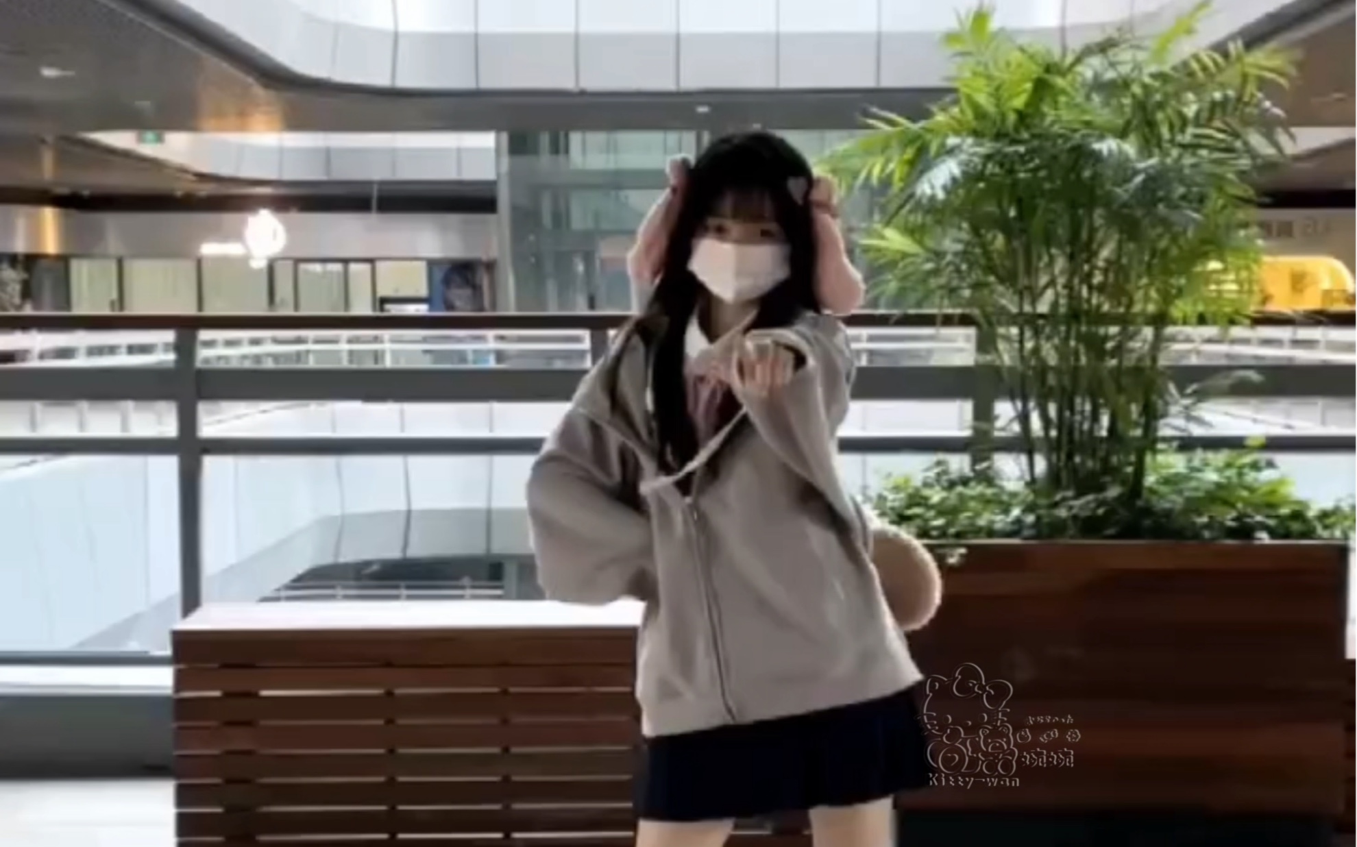 人哪有不疯的，硬撑罢了*^_^*-Kitty_wan-Kitty_wan-哔哩哔哩视频